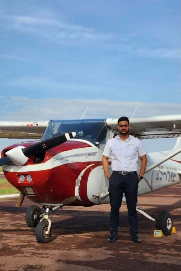Pilot Training Institute in Delhi, India | Skyhawk Aviation